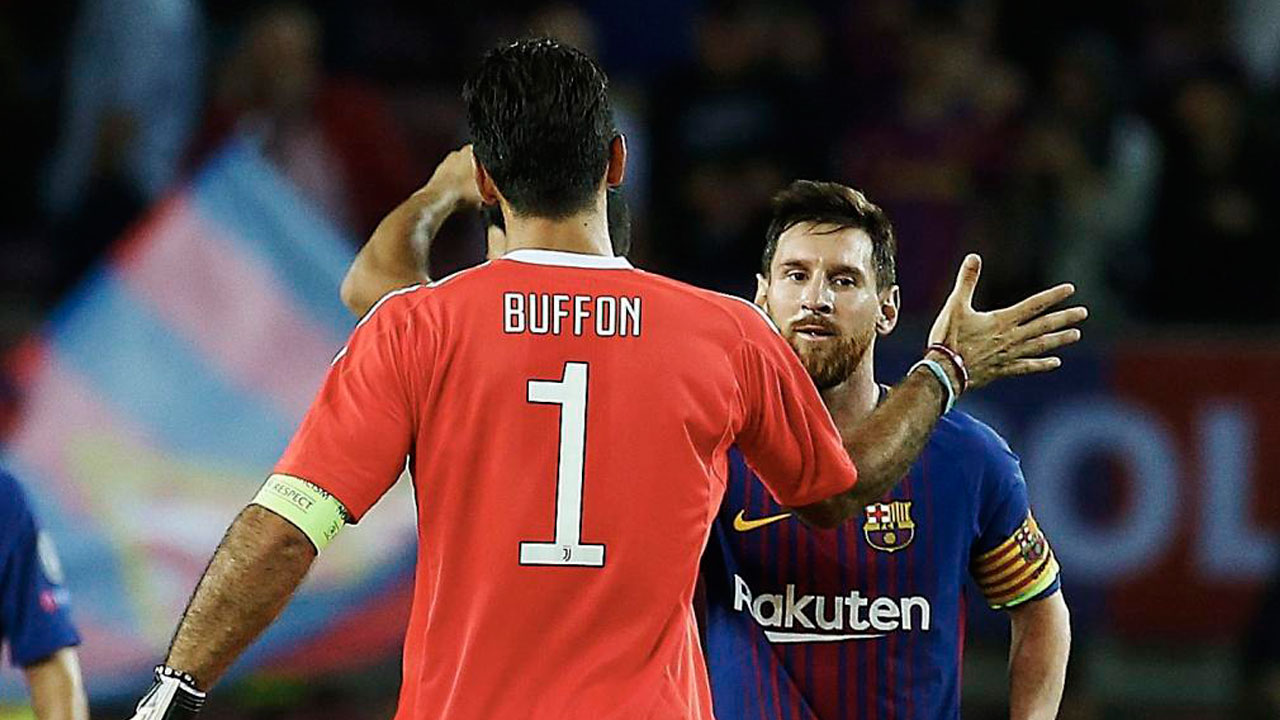 El abrazo de Messi y Buffon - Sporthiva Online