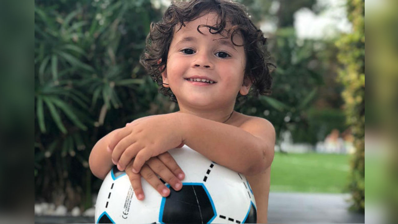 Mateo Messi luce la camiseta del Chelsea - Sporthiva Online