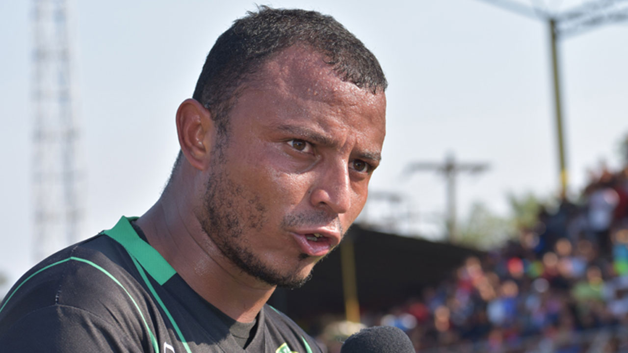 Ovidio Lanza deja Olimpia para jugar con el Vida - Sporthiva Online