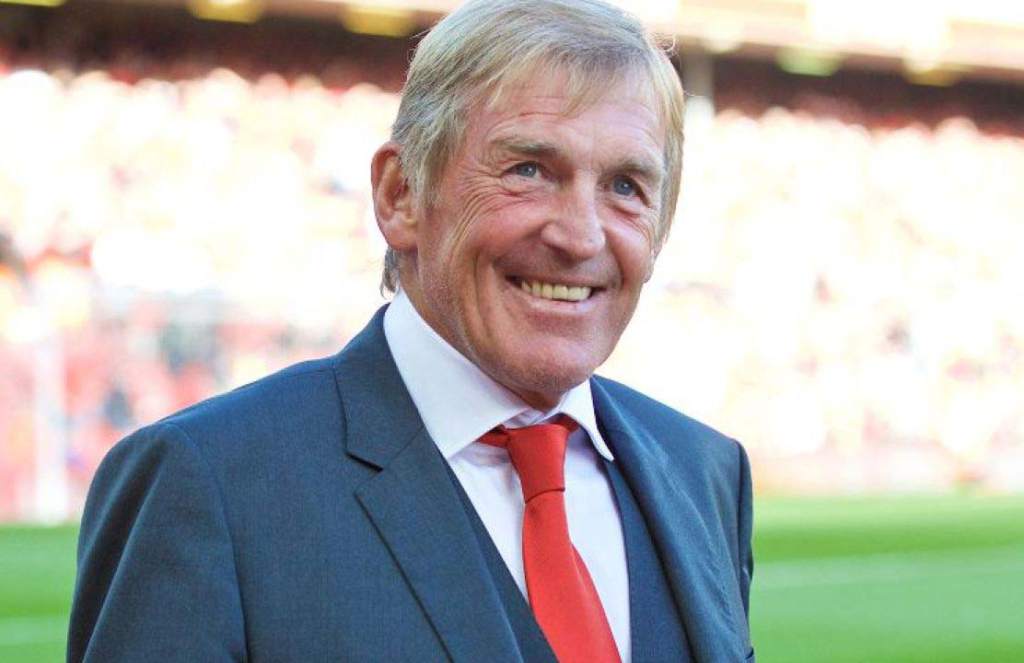 La Leyenda del Liverpool Kenny Dalglish, ingresado por coronavirus ...